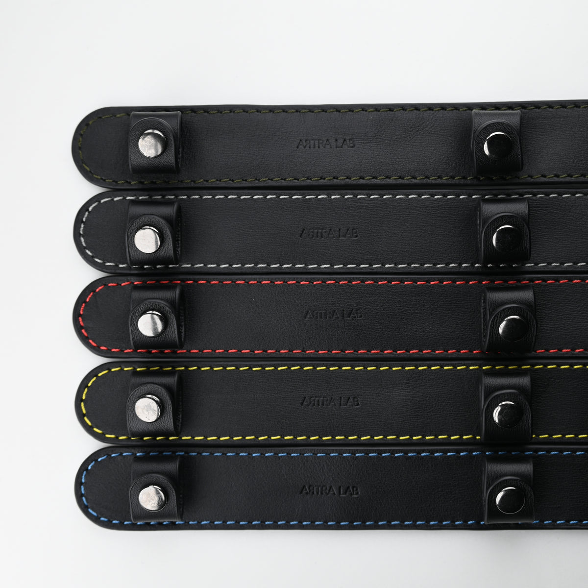 ARTRA LAB Hand-made Camera Strap Shoulder Pad - Blue 兩星期制作時間 – Plastic ...